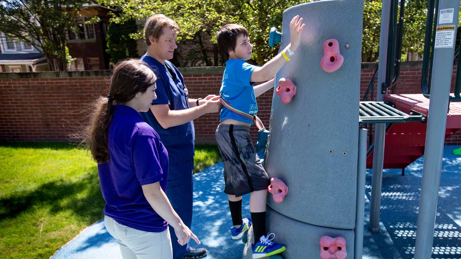 Children's Hospital Inpatient Rehabilitation Unit | UPMC Children's